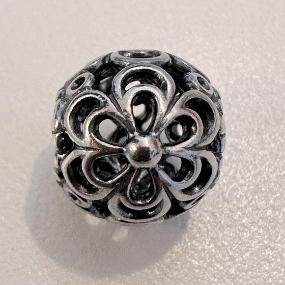 Pandora | Jewelry | Authentic Pandora Flower Charm | Poshmark